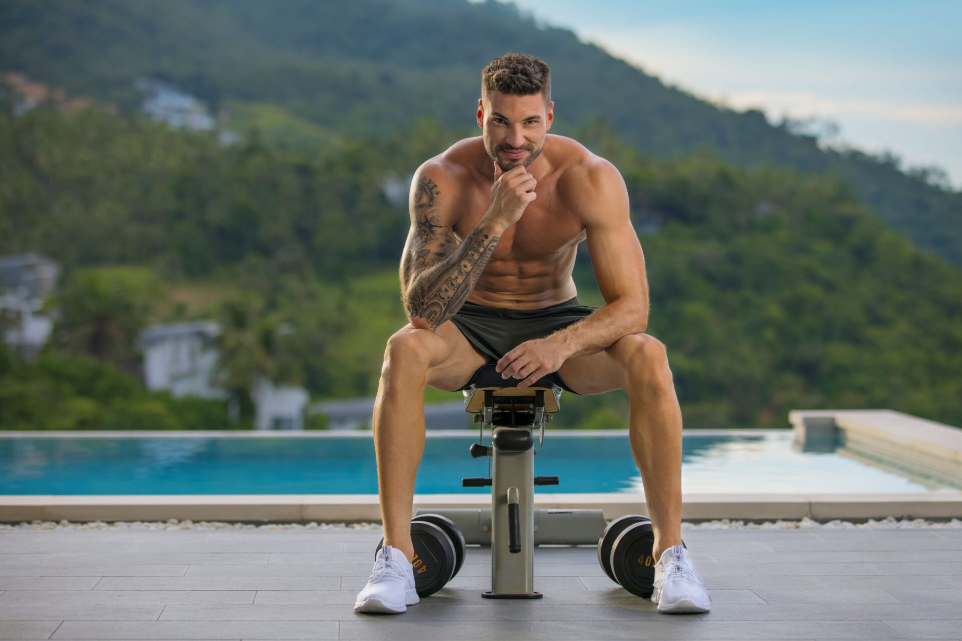 (Bilder) Bachelor Schweiz 2024 Kandidatinnen: Das sind Dennis 12 ...